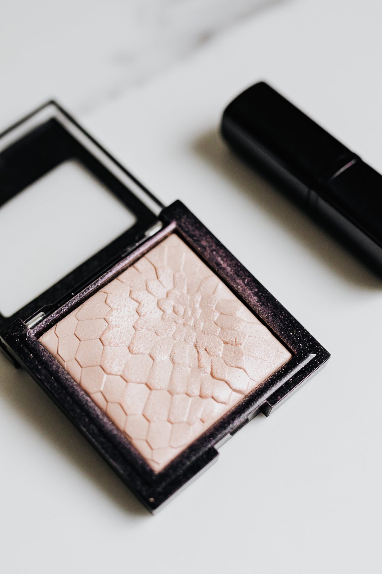 Affordable Alternatives to Highlighters and Contour Products